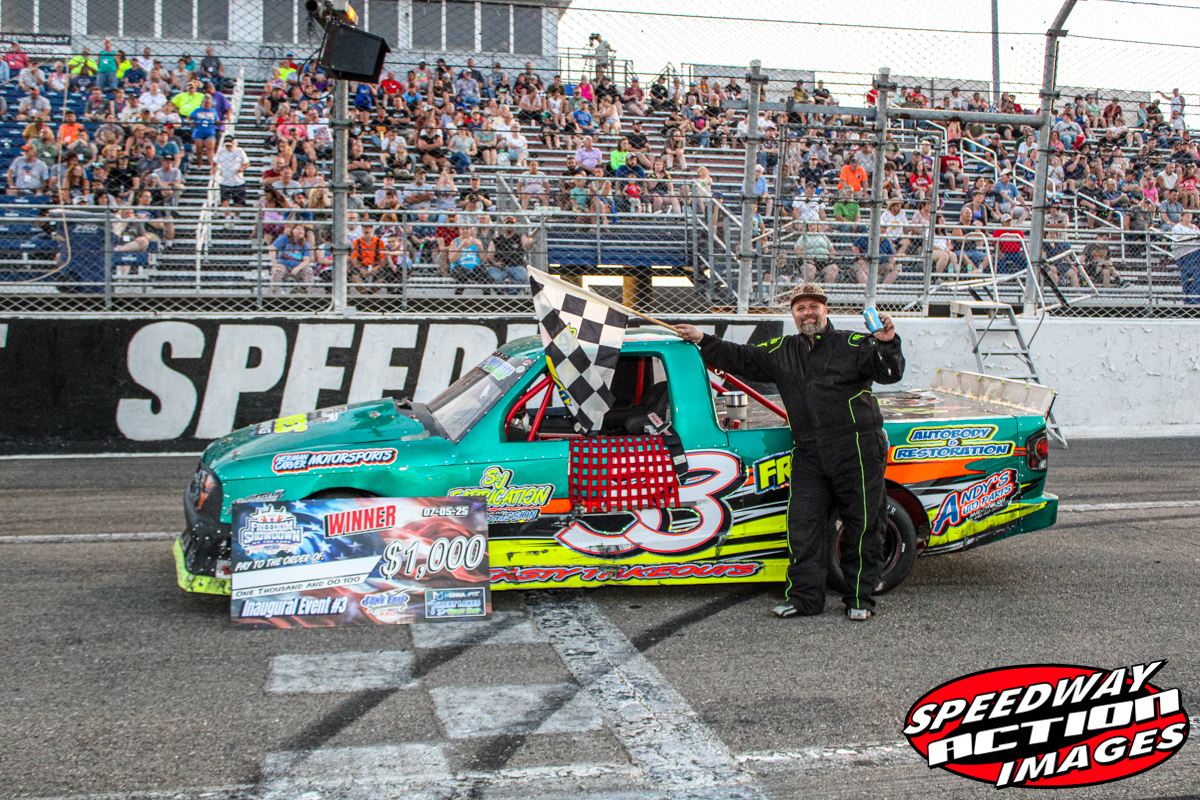 Fade Leads Flag to Flag to Score Freedom Showdown Victory at Lake Erie ...