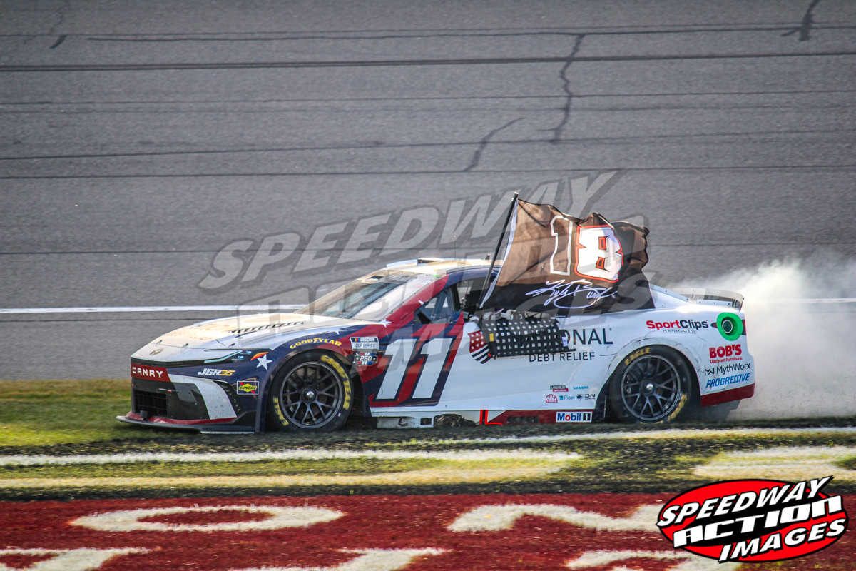 iRacing Drops the Qualcomm Circuit at Naval Base Coronado | Speedway ...